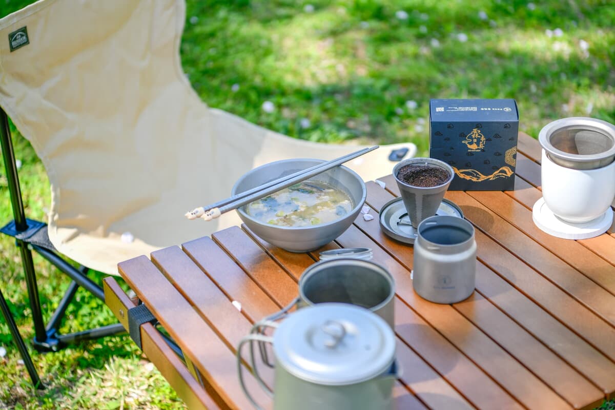 一生モノの純チタン製品がMakuakeから6月27日 同時登場 滑り止め付き二層式お椀『Bowan2』 携帯性抜群の密閉キャニスター『ちび ...