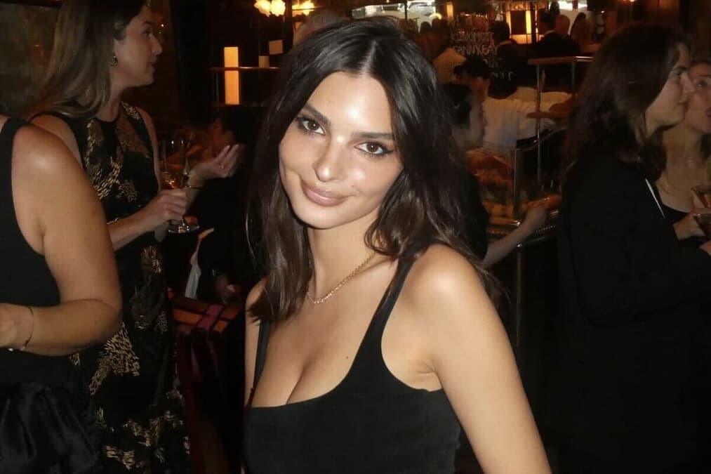 エミリー・ラタコウスキーのセクシー投稿が再び注目の的に|ニューズウィーク日本版 オフィシャルサイト
